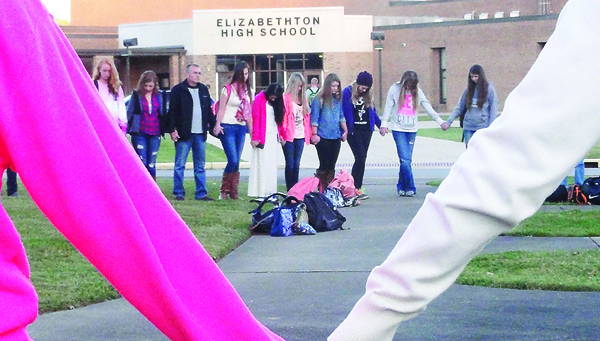 EHS students gather for ‘See You at the Pole’ event - www.elizabethton ...