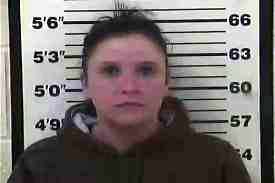 Nichole Leigh Chambers - www.elizabethton.com | www.elizabethton.com