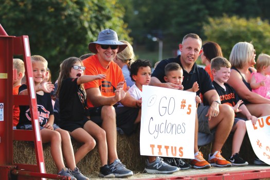 Elizabethton High School puts wraps on Homecoming 2019 Homecoming ...