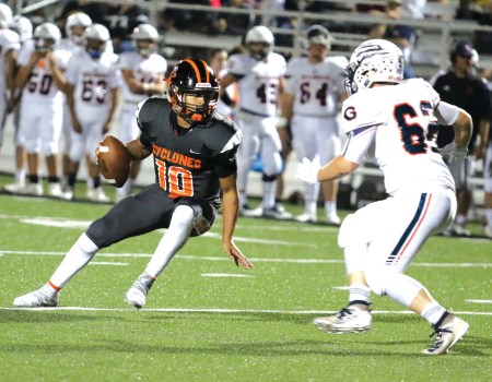 A bear skinning... Cyclones leave Grizzlies bare in 37-0 District 1-4A ...