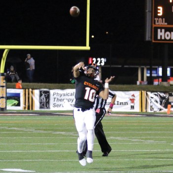 By a fingernail... Streseman's blocked PAT difference as Elizabethton ...