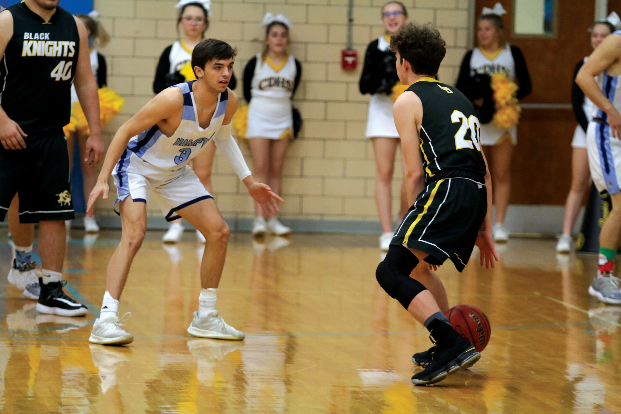 Bulldogs roll to 80-61 win over Chuckey Doak | Elizabethton Star