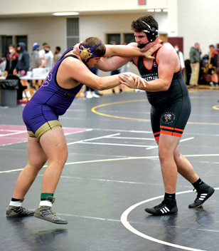 Cyclone wrestlers participate in Fandetti-Richardson Brawl ...