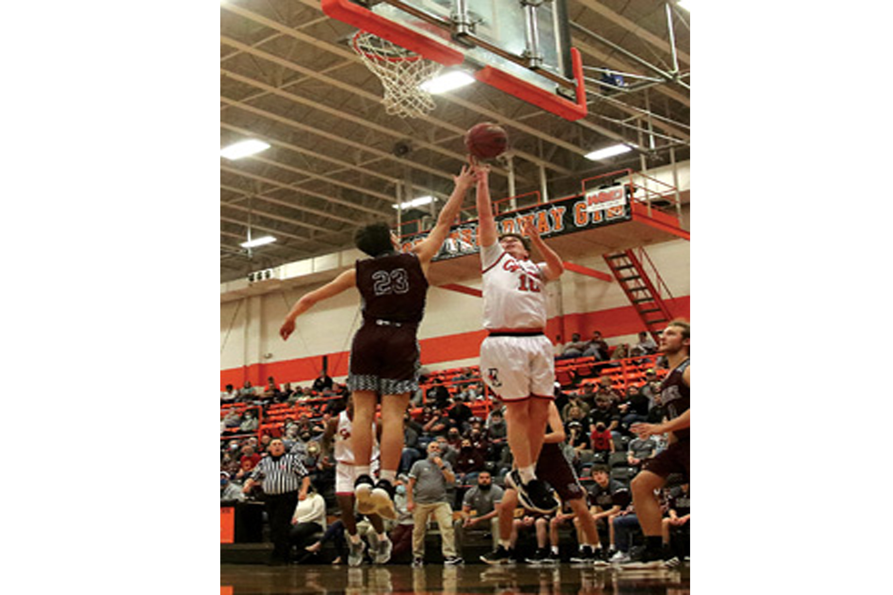 Carter-led Cyclones advance to region semifinals - www.elizabethton.com ...