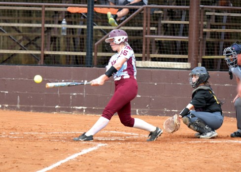 Lady Rangers earn District 1-A softball title shot | Elizabethton Star