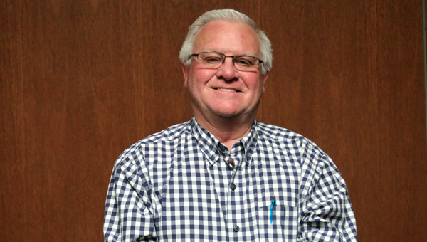 Carter County Trustee Randal Lewis announces retirement | Elizabethton Star