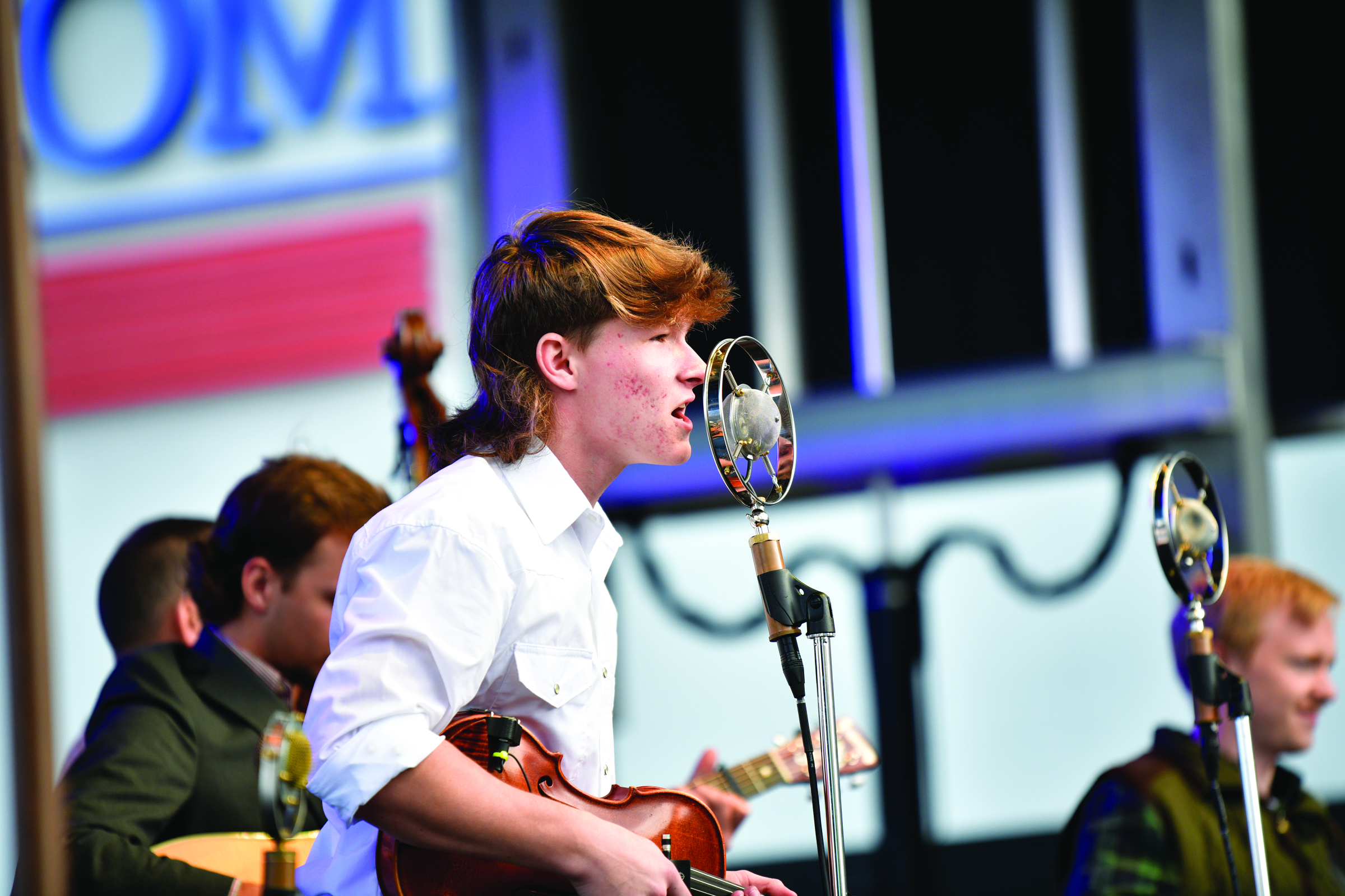 Fiddlin’ Carson Peters… An All-American boy with a God-given talent ...