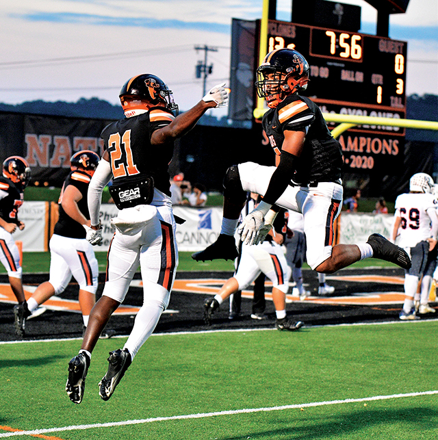 Cyclones run Grizzlies up a tree for first win of season | Elizabethton ...