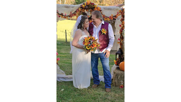 Metcalf – Guinn wedding vows pledged Oct. 22 in Elizabethton ...