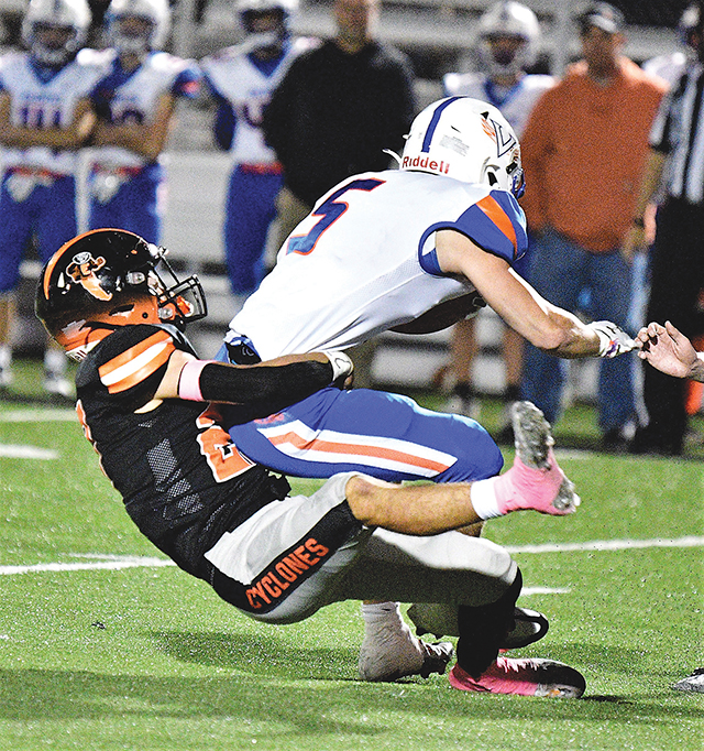 Cyclones thump conference foe Volunteer | Elizabethton Star