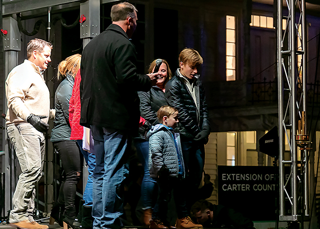 Hot apple cider, good food, beautiful music and warm lights open the ...