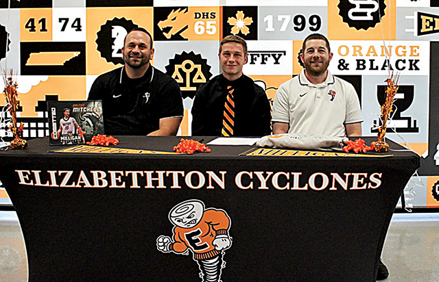 Cyclones two sport standout Dalton Mitchell chooses basketball, signs ...