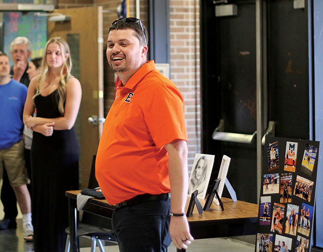 Sisters on the hardwood, Lane and Lyon will play at the next level ...