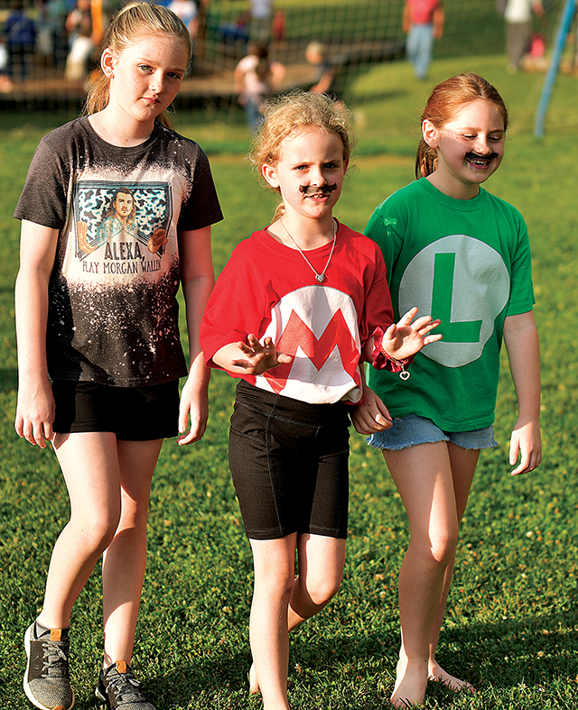 Large crowd attends Mario Power-Up event at Kiwansis Park ...