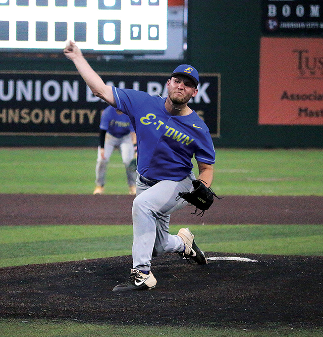 River Riders can’t capitalize on promising start fall to Doughboys ...