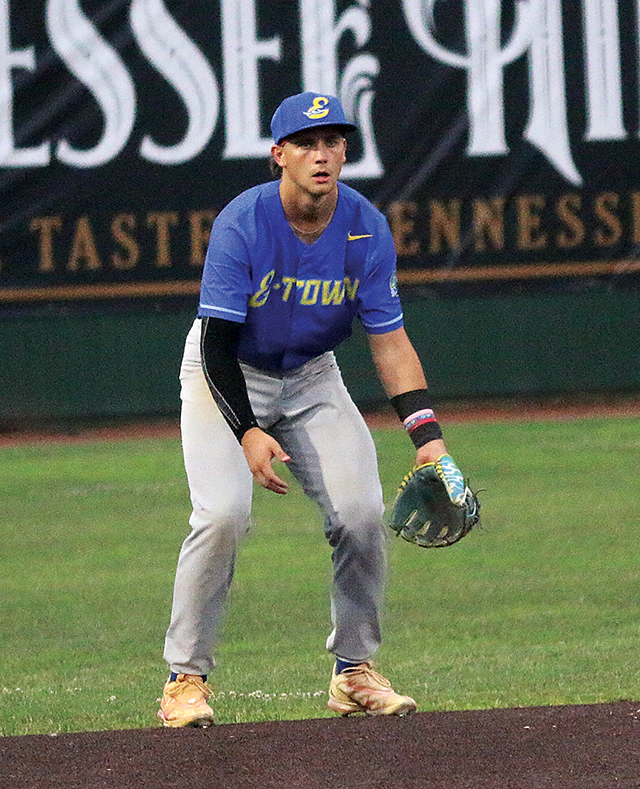 River Riders drop season finale in hard fought contest to Axmen ...