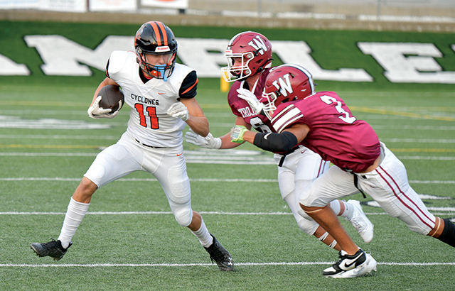 Cyclones out-muscle Trojans in rain-shortened contest | Elizabethton Star