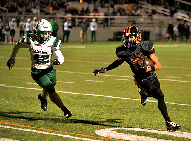 Cyclones rip wings off Hornets to advance to second round - www ...