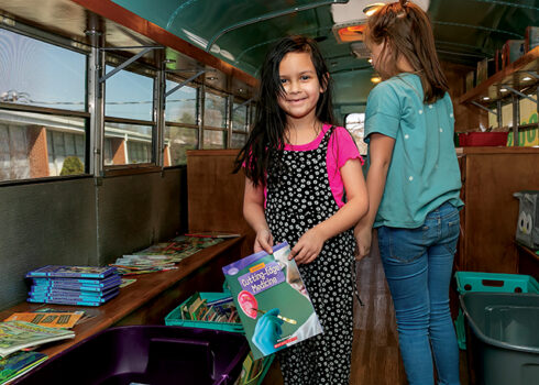 Riley the Raccoon promotes literacy at Hunter and Unaka Elementary ...