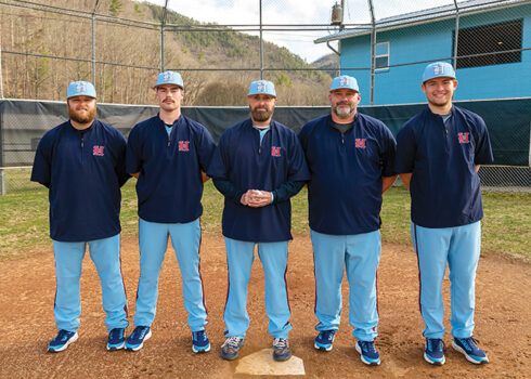 Hampton takes on challenge of 1-AA - www.elizabethton.com | www ...