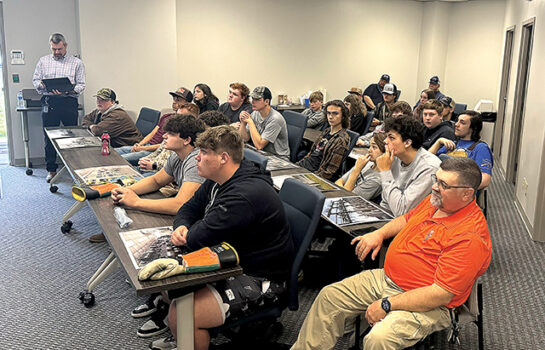 MEPS students get first-hand look behind Electric System - www ...