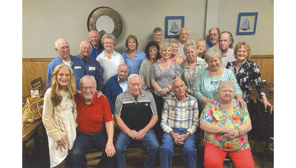 HHS Class of ’67 enjoys reunion | Elizabethton Star